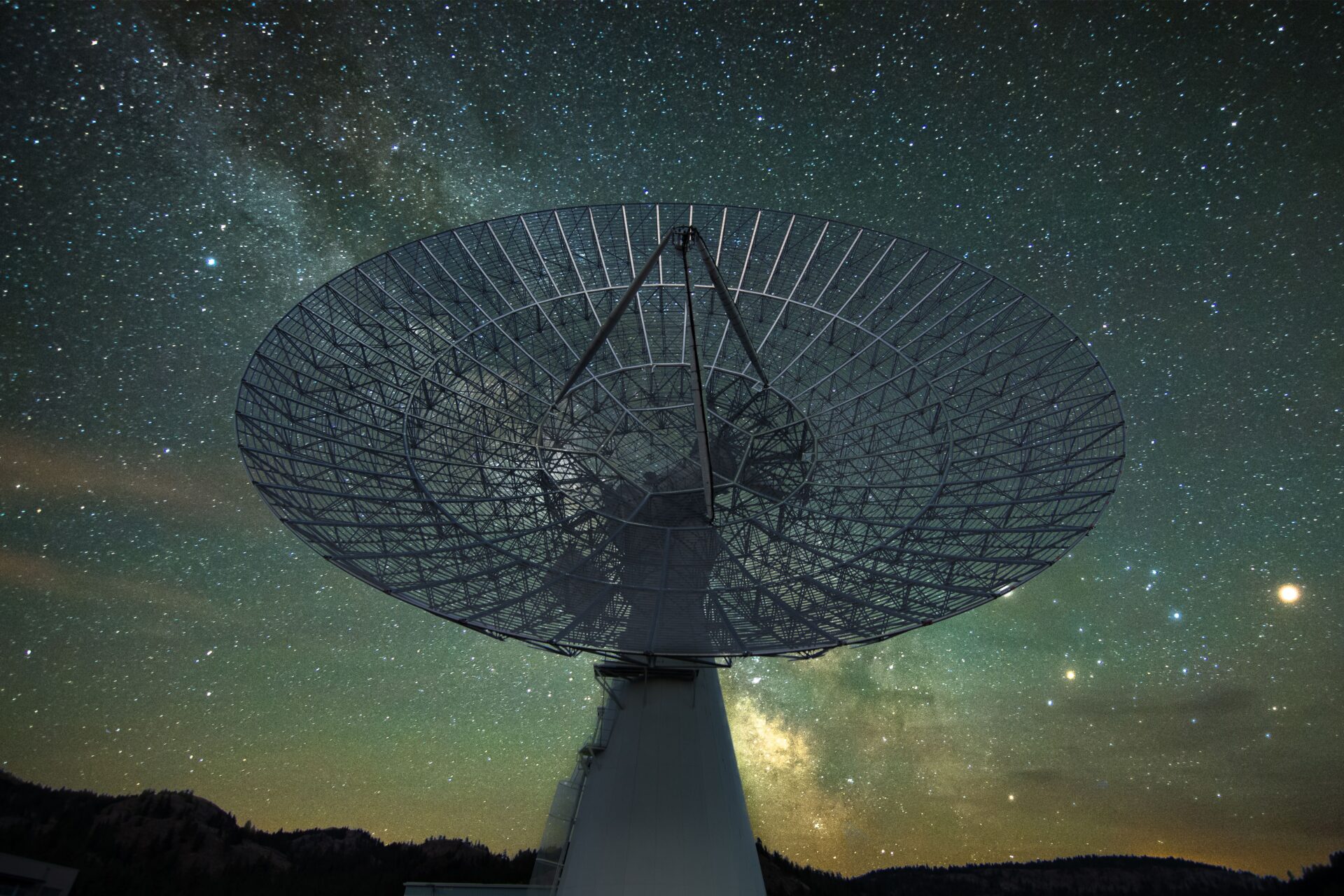 Perseids Meteor Shower at the Dominion Radio Astrophysical Observatory ...